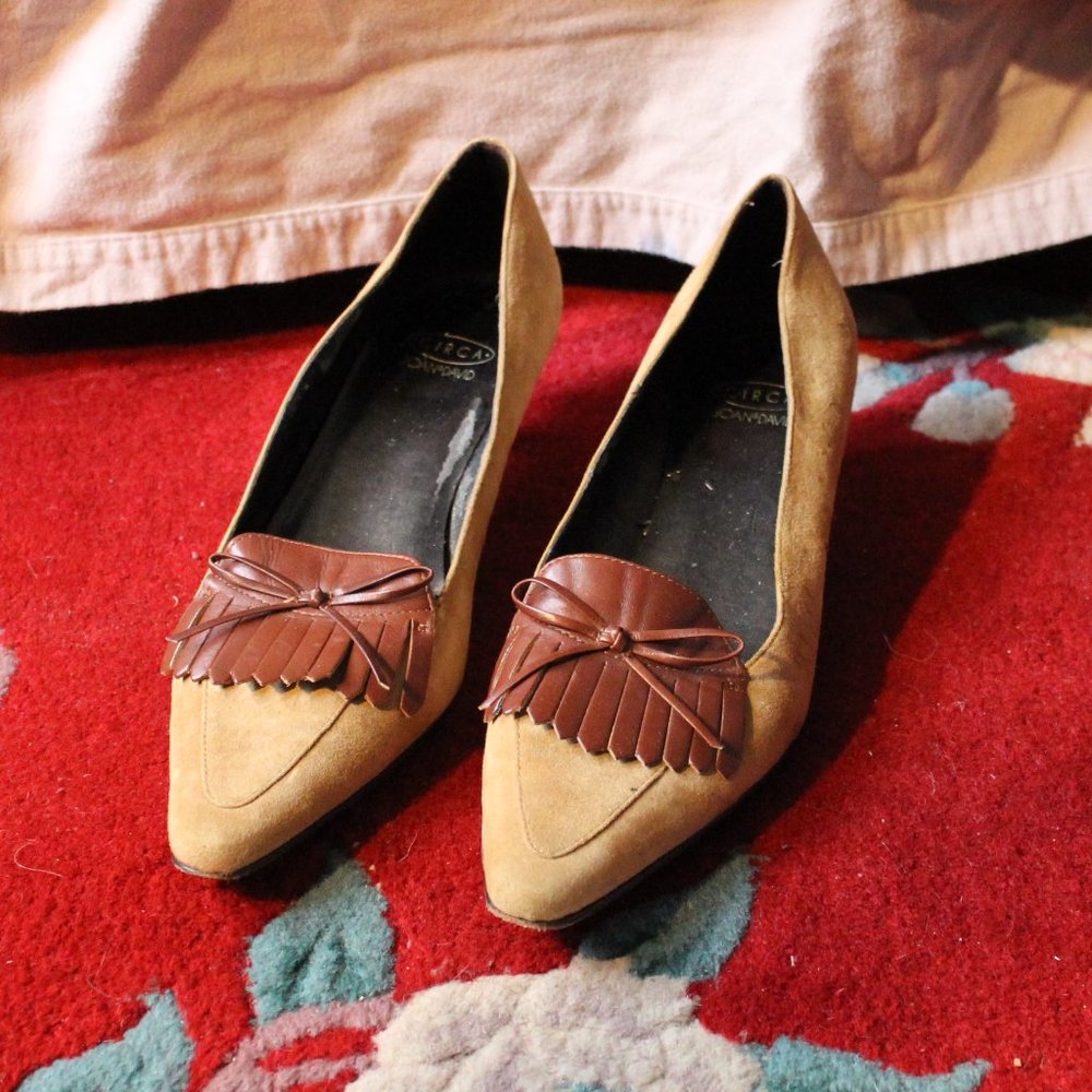 Tan Suede Kitten Heels Circa By Joan & David - Gem